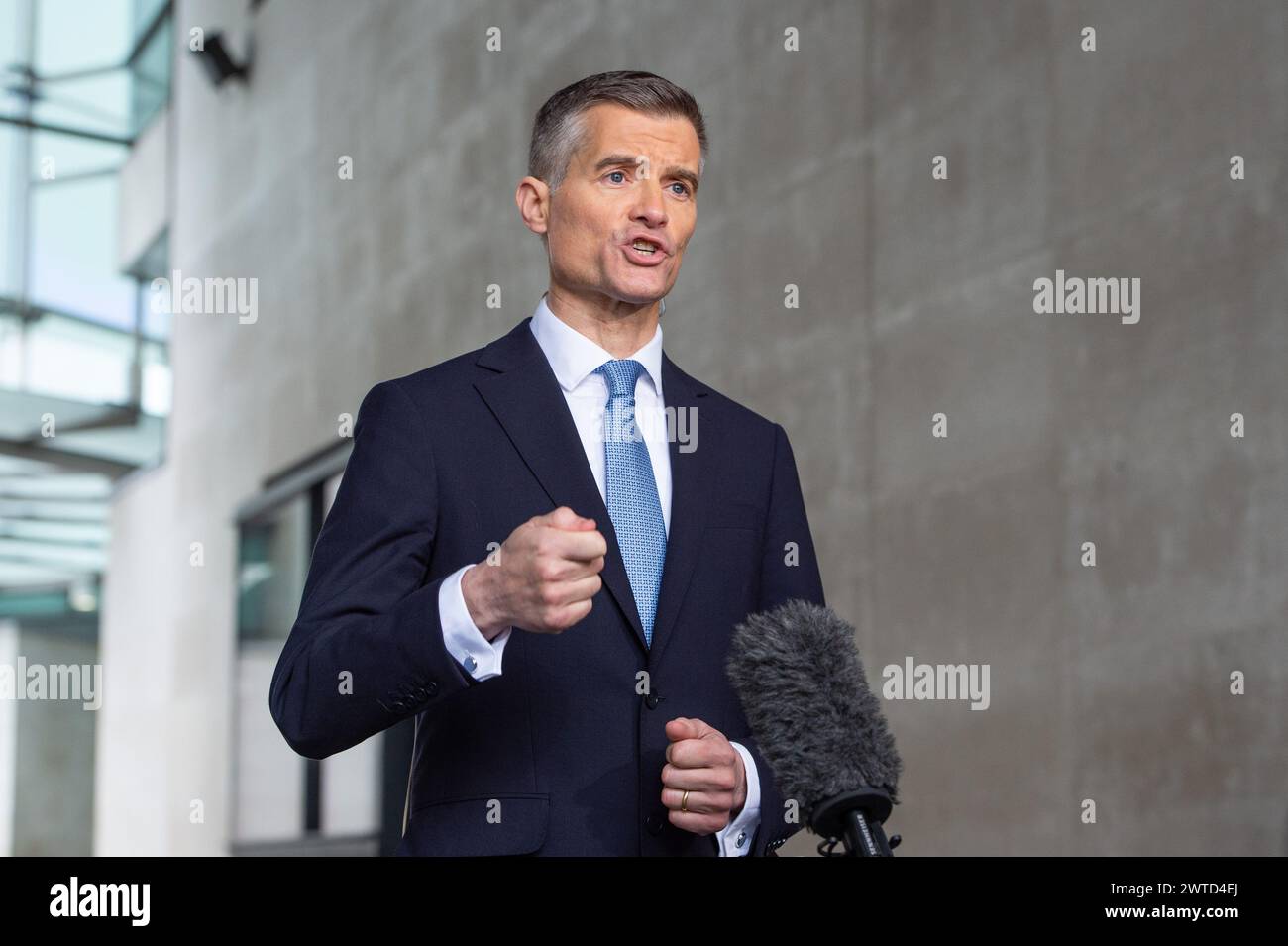 London, UK, 17th March 2024. Transport Secretary Mark Harper is spotted ...