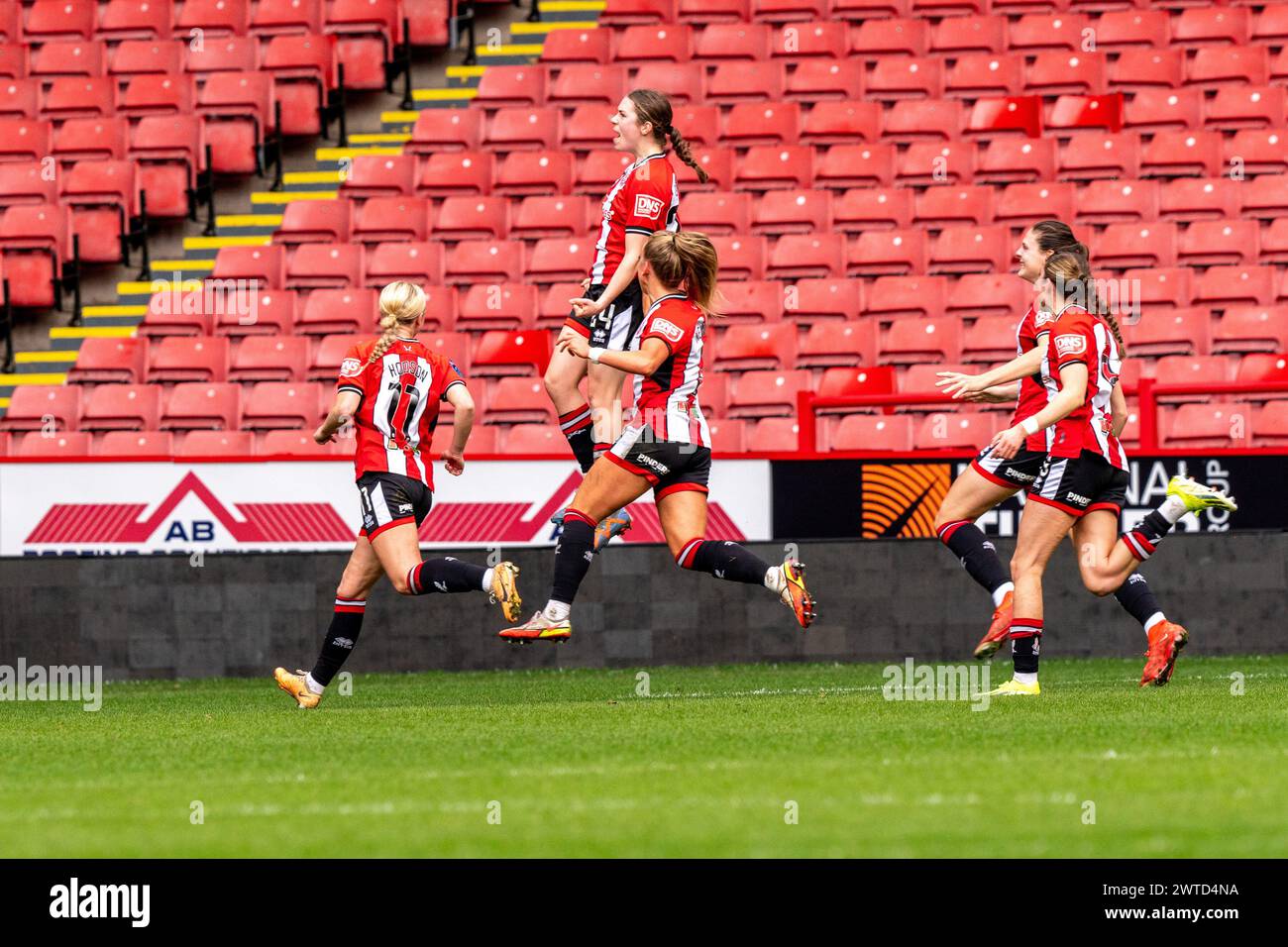 Rachel brown hi-res stock photography and images - Alamy