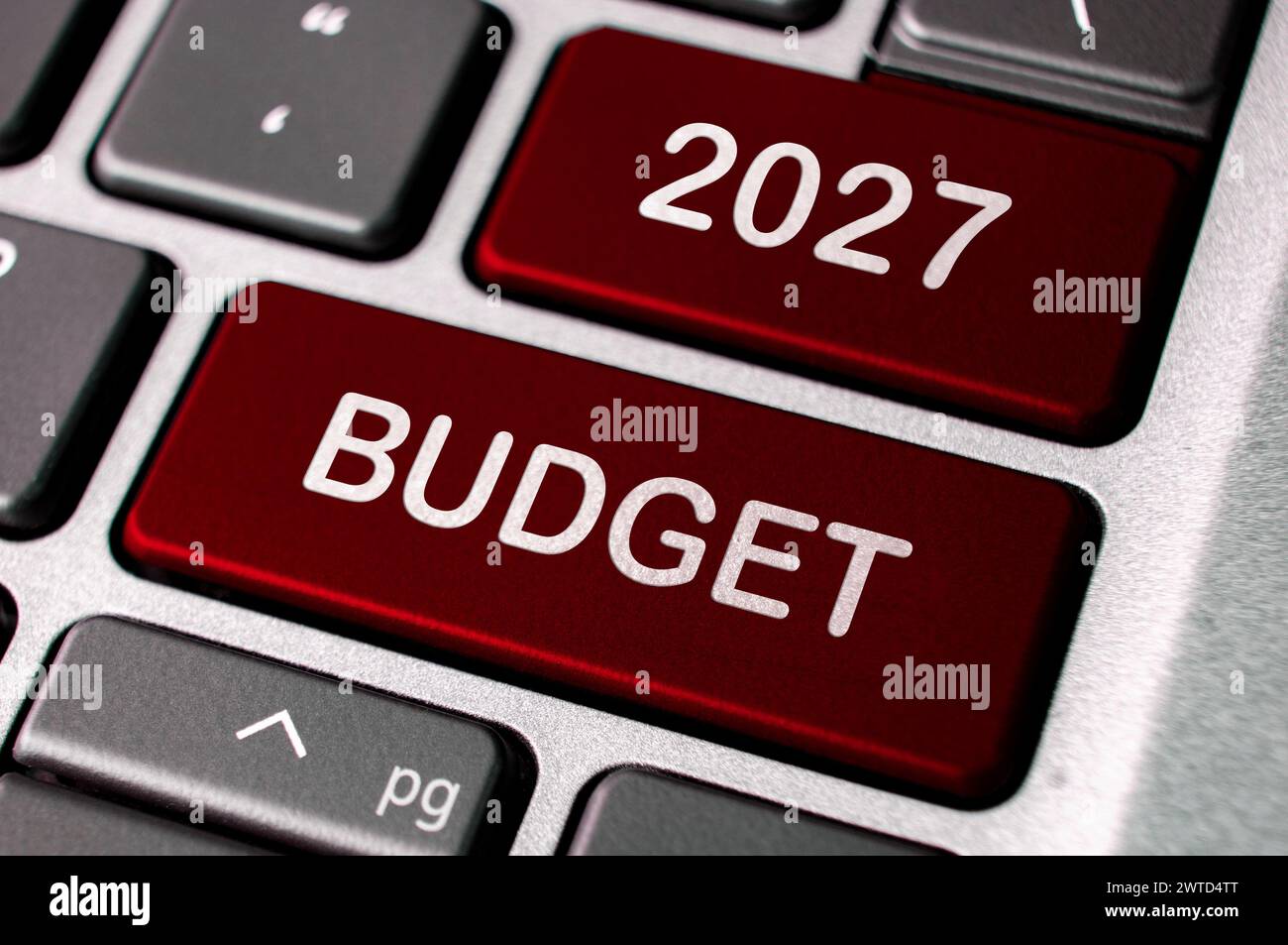 Budgeting calculation hi-res stock photography and images - Alamy