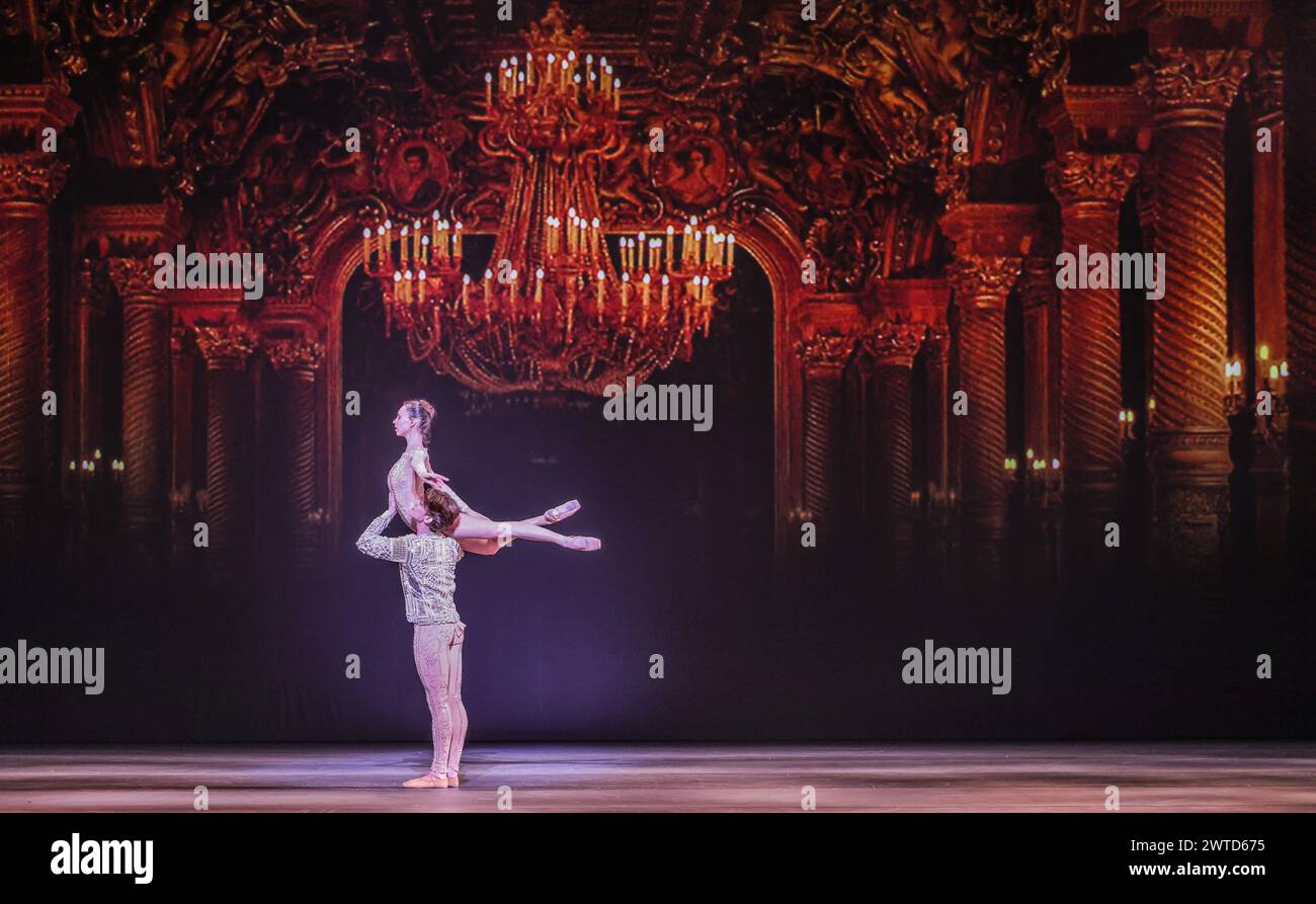Ballet gala 2024 london coliseum hi-res stock photography and images ...
