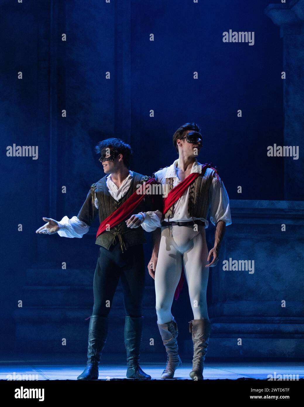 Northern Ballet Romeo and Juliet Leeds Grand Theatre 2024 Stock Photo ...