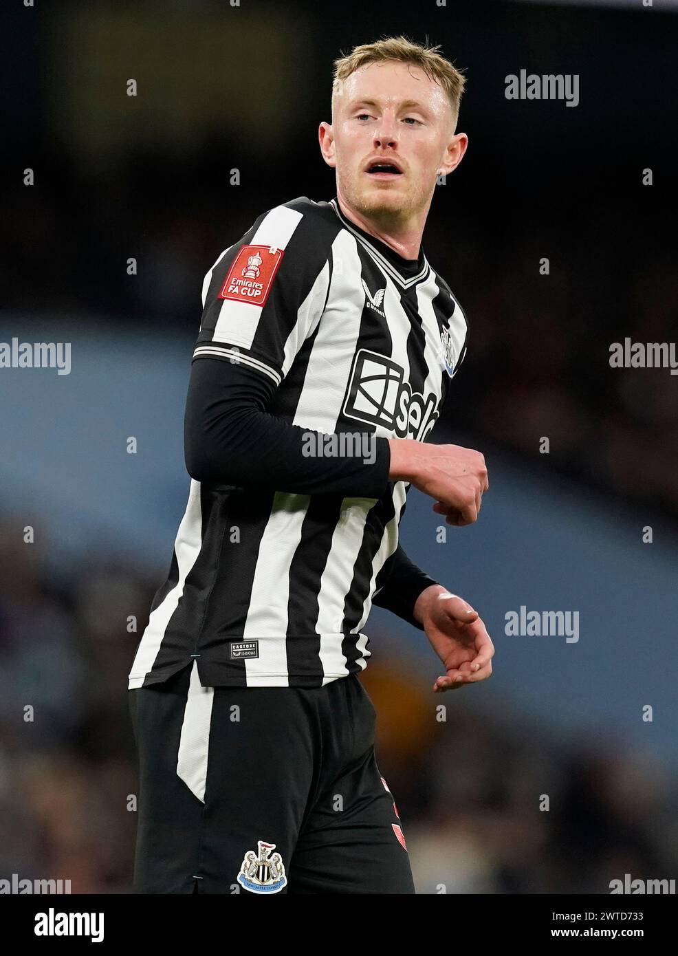 Sean longstaff manchester united cup hi-res stock photography and ...