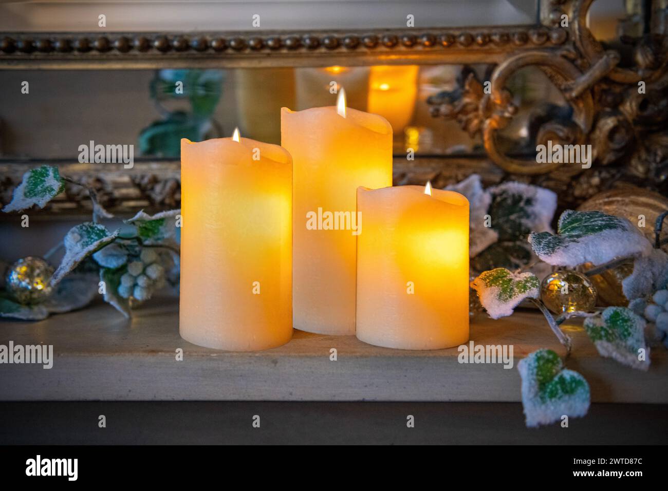 Family empty table christmas hi-res stock photography and images - Alamy