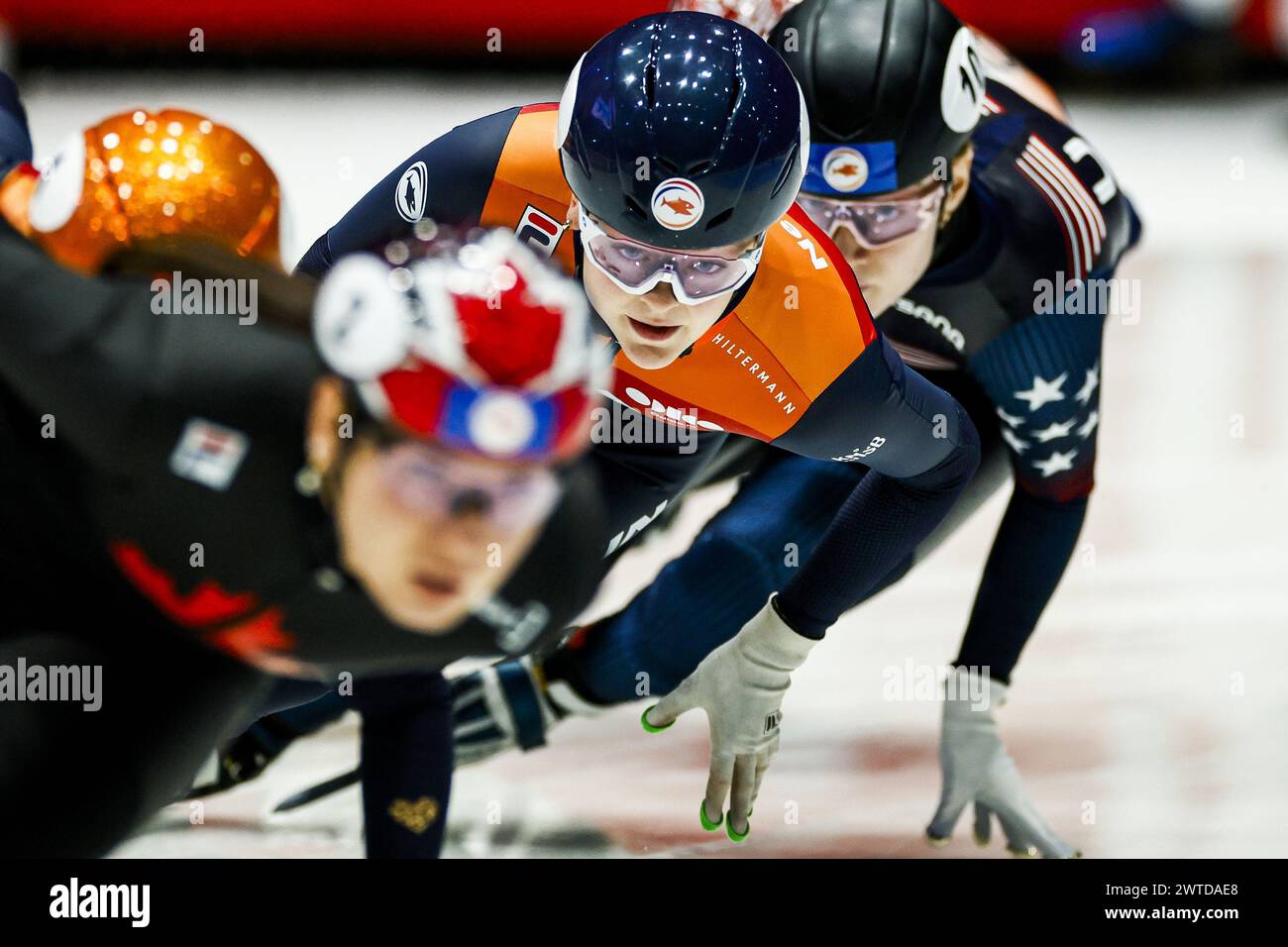 ROTTERDAM - Xandra Velzeboer (NED) during the semi-final 1000 meters ...