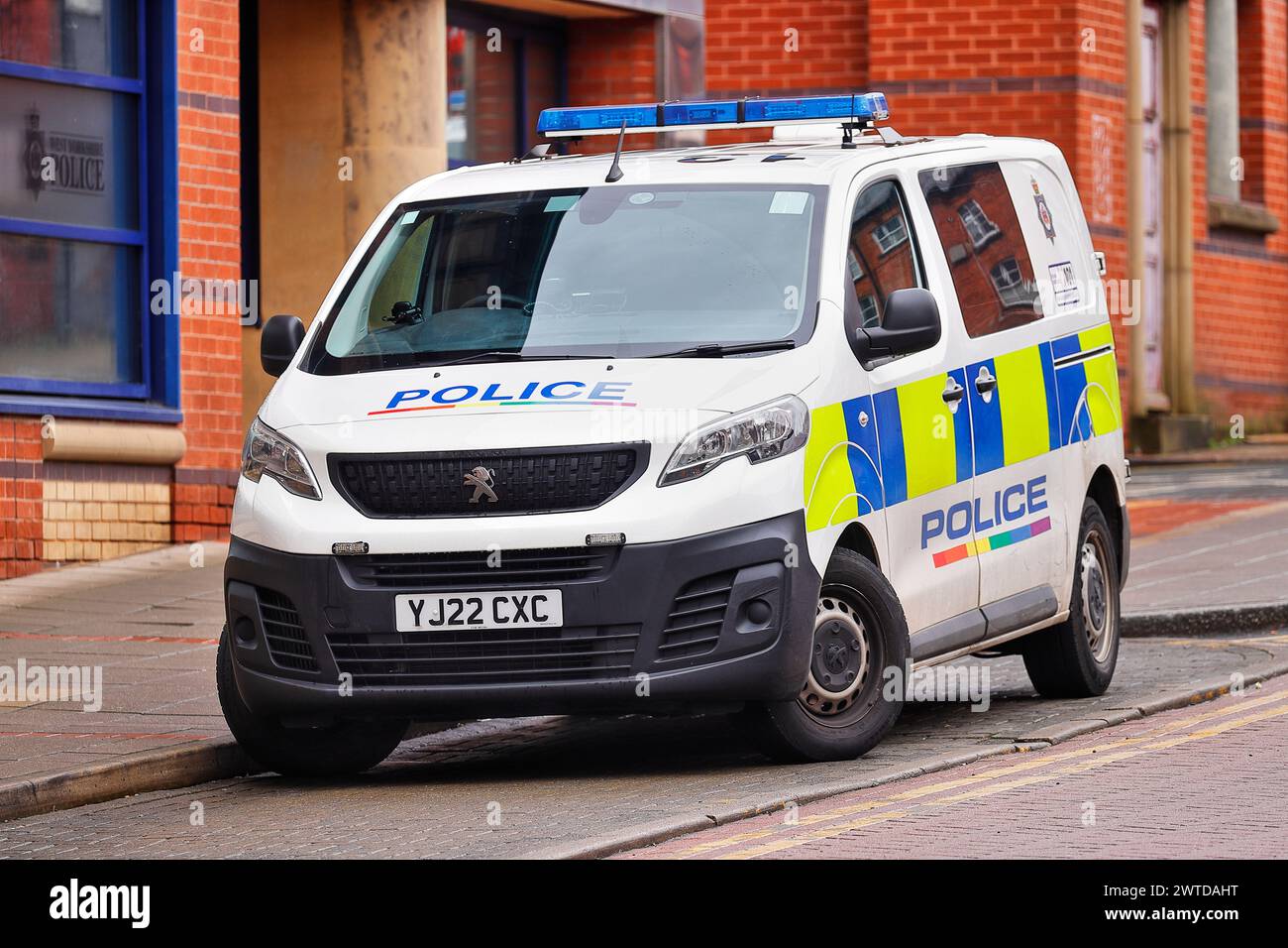 Parked police transport van hi-res stock photography and images - Alamy