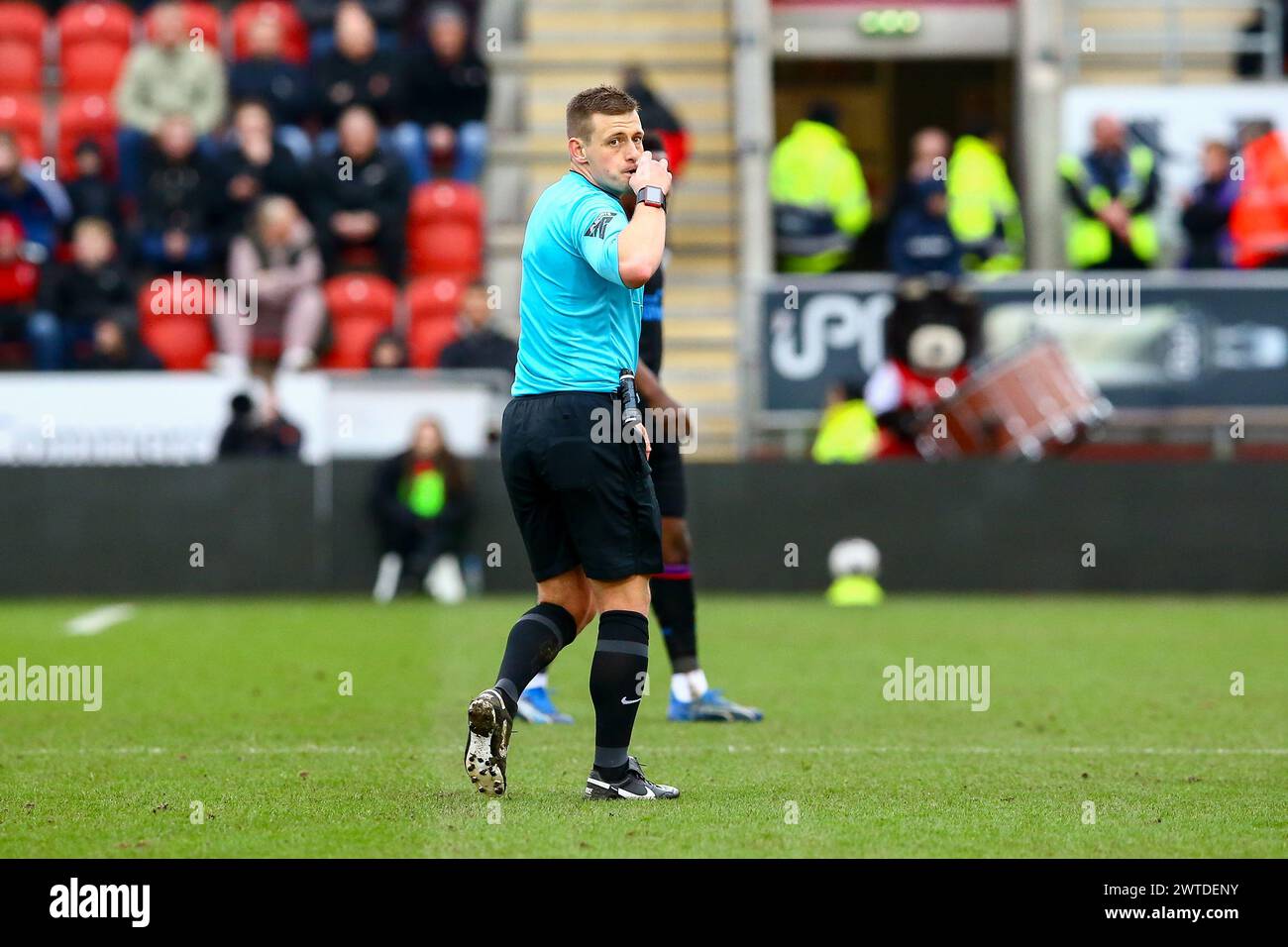 AESSEAL New York Stadium, Rotherham, England - 16th March 2024 Referee ...