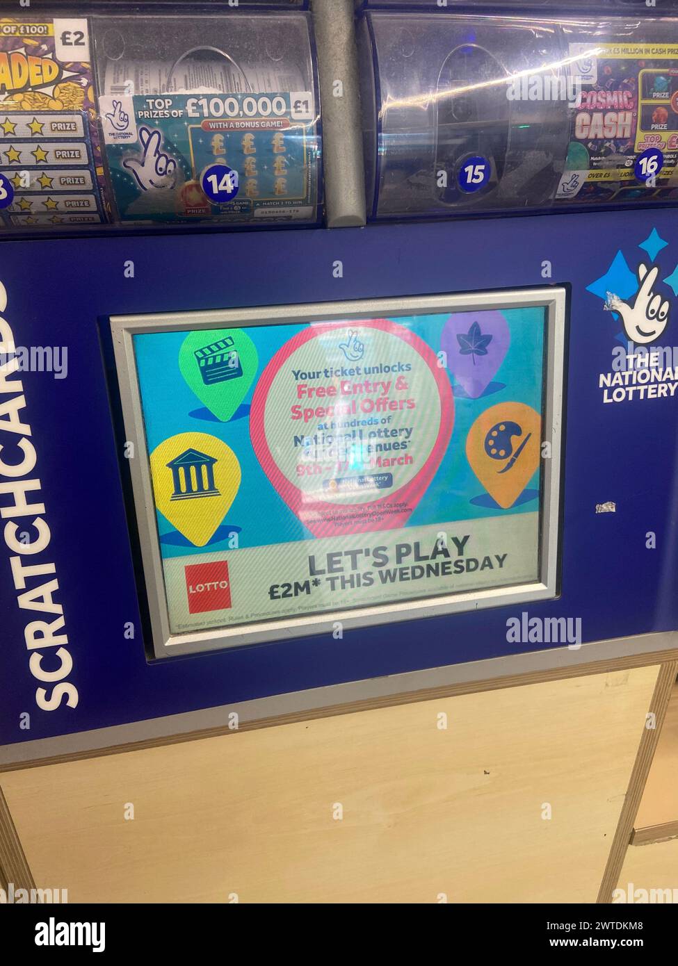 Scratch cards uk hi-res stock photography and images - Alamy