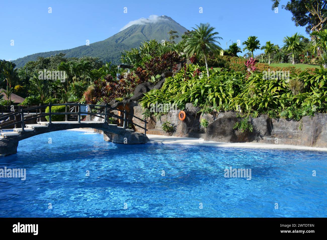 Hot spring bath at a resort by Mount Arenal volcano in Costa Rica Stock ...