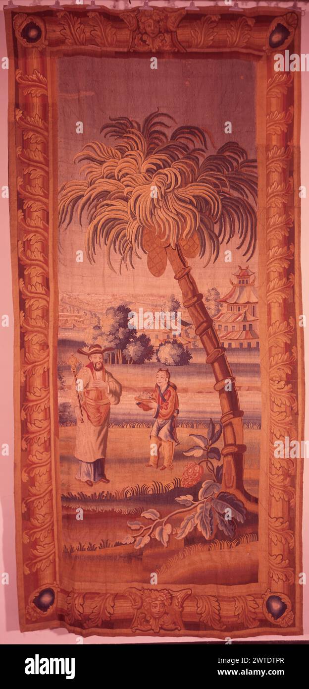 Weaver servant hi-res stock photography and images - Alamy