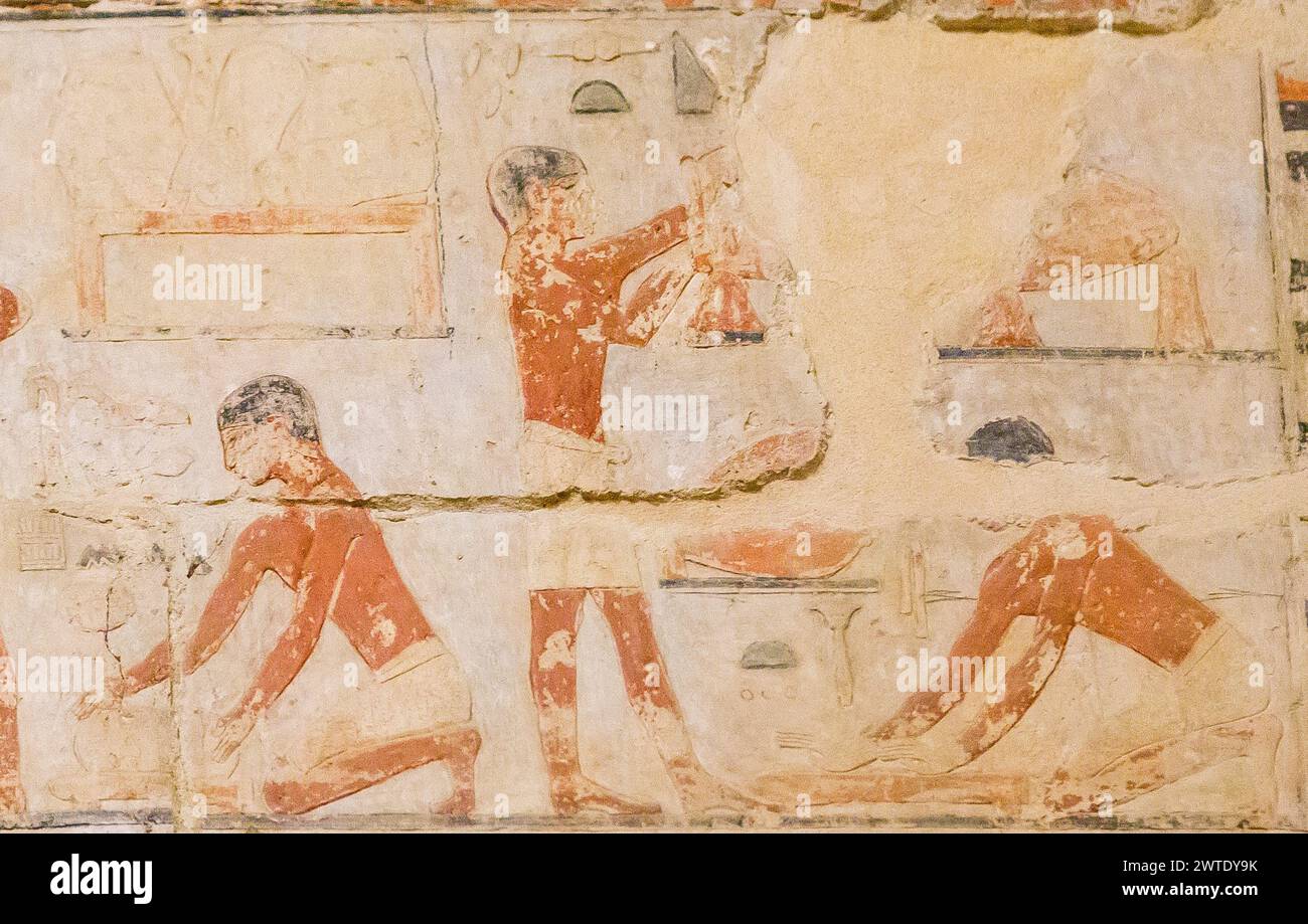 Egypt, Saqqara, tomb of Ty, brewery scenes : Take grains in a jar ...