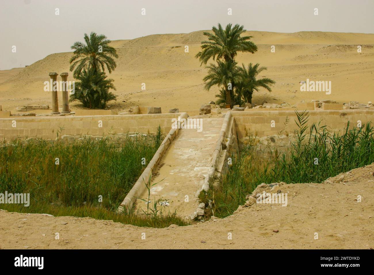 Egypt, Saqqara, the Unas valley temple, in 2007 : The ramp Stock Photo ...