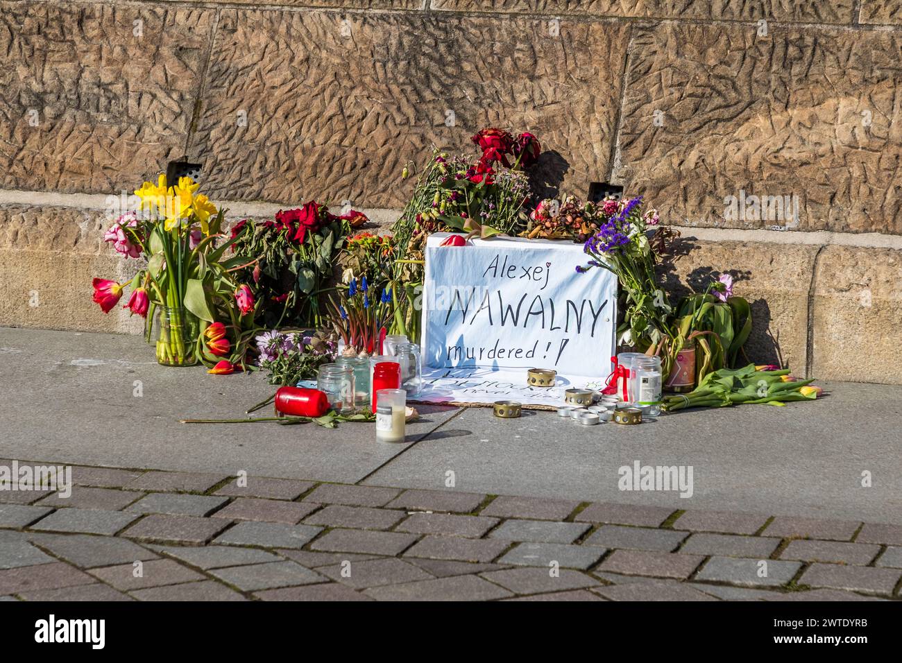 Spontaneous memorial to Alexei Navalny, who died in a Russian prison ...