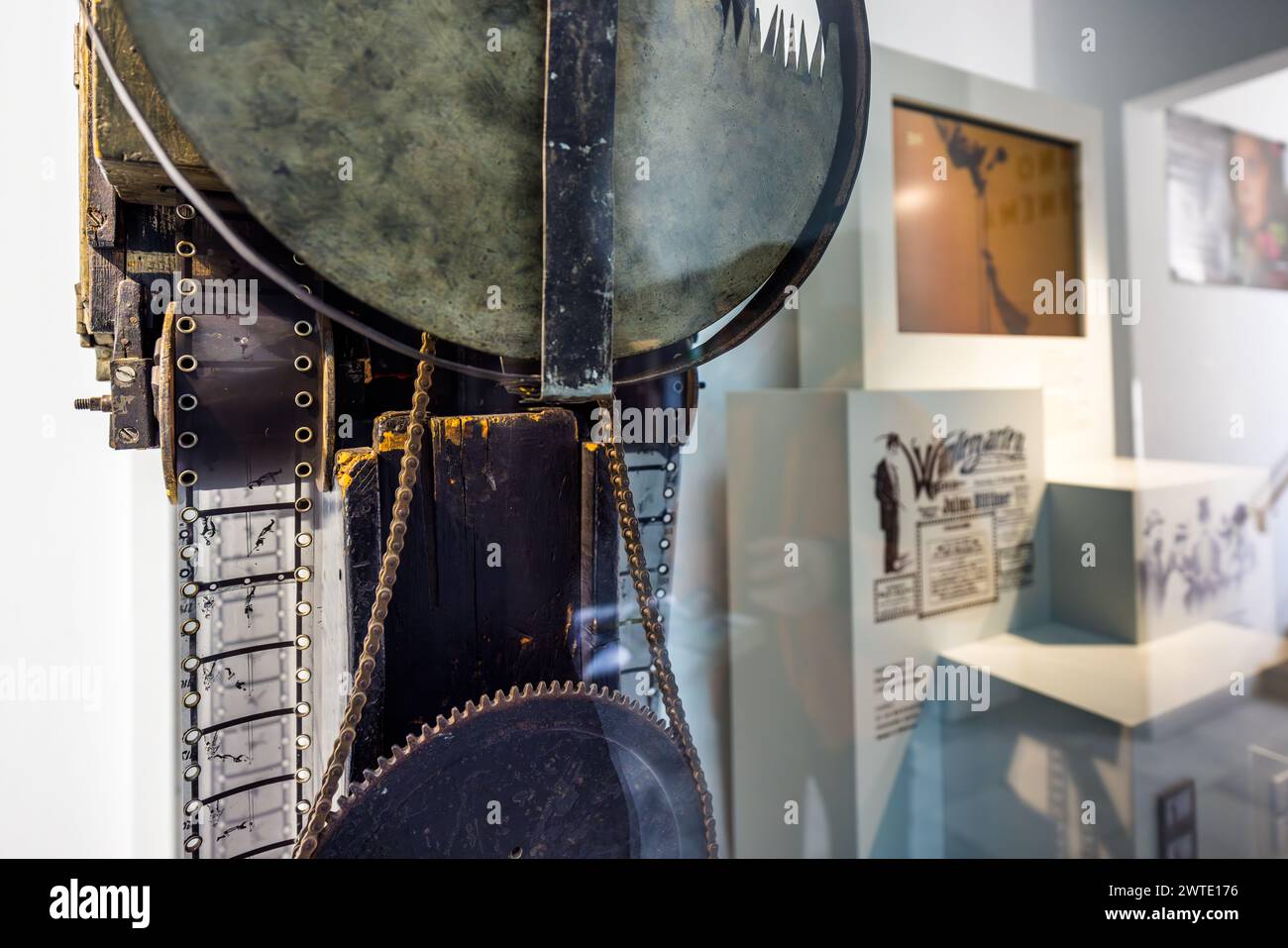 Rarity in the Filmmuseum Potsdam. A bioscope by the brothers Max and ...