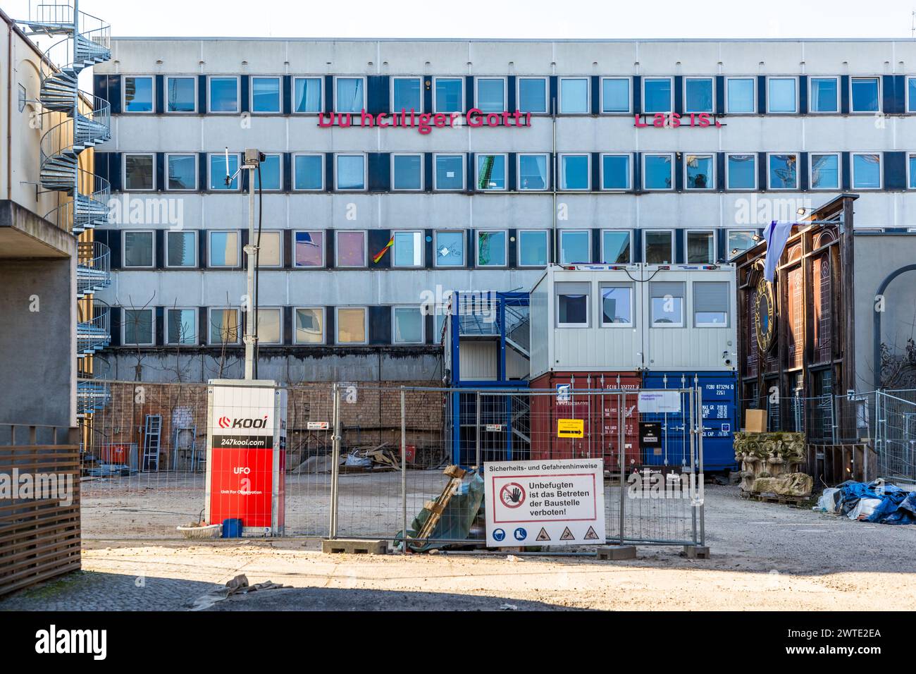Old prefabricated buildings make way for the restoration of Potsdam's ...