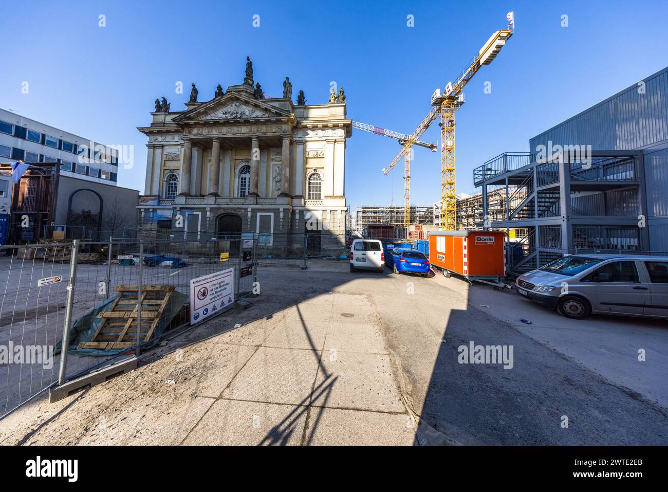 Stable fixture hi-res stock photography and images - Alamy