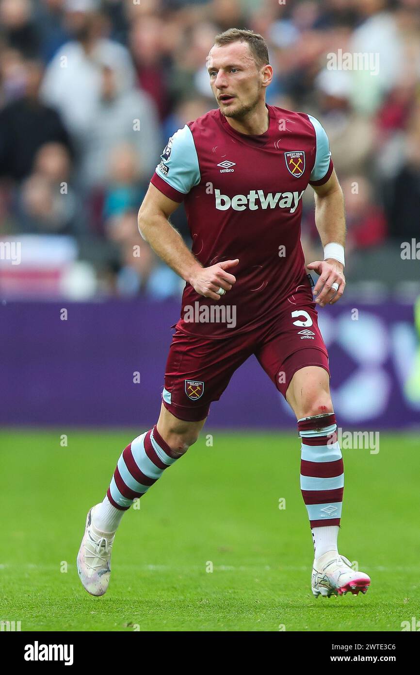 Vladimír Coufal of West Ham United during the Premier League match West ...