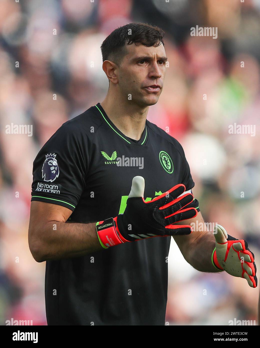 Emiliano Martínez of Aston Villa during the Premier League match West ...