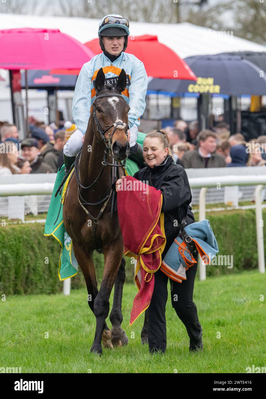 Uttoxeter raecourse hi-res stock photography and images - Alamy