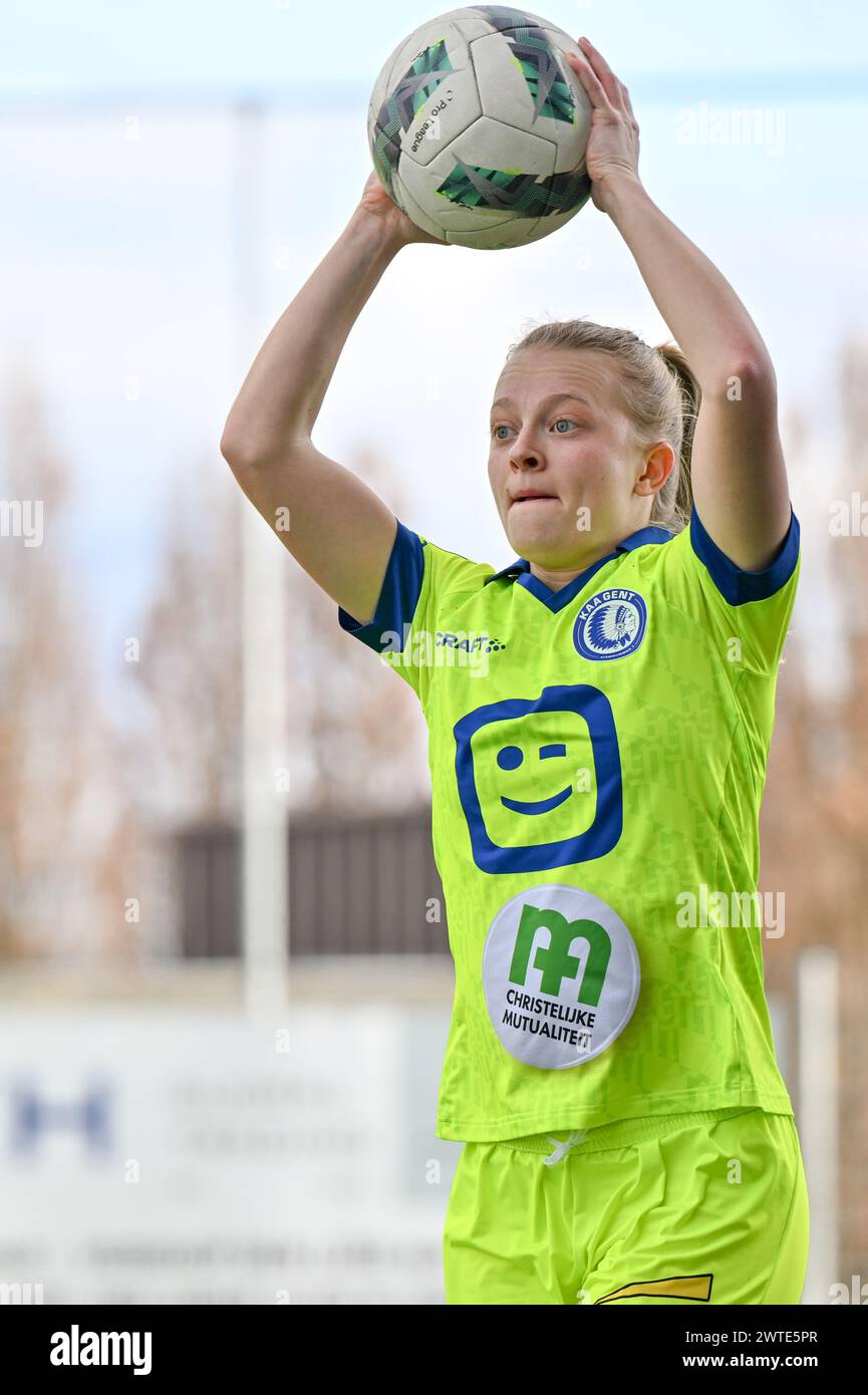 Aalter, Belgium. 16th Mar, 2024. Silke Speeckaert (5) of AA Gent pictured during a female soccer ...