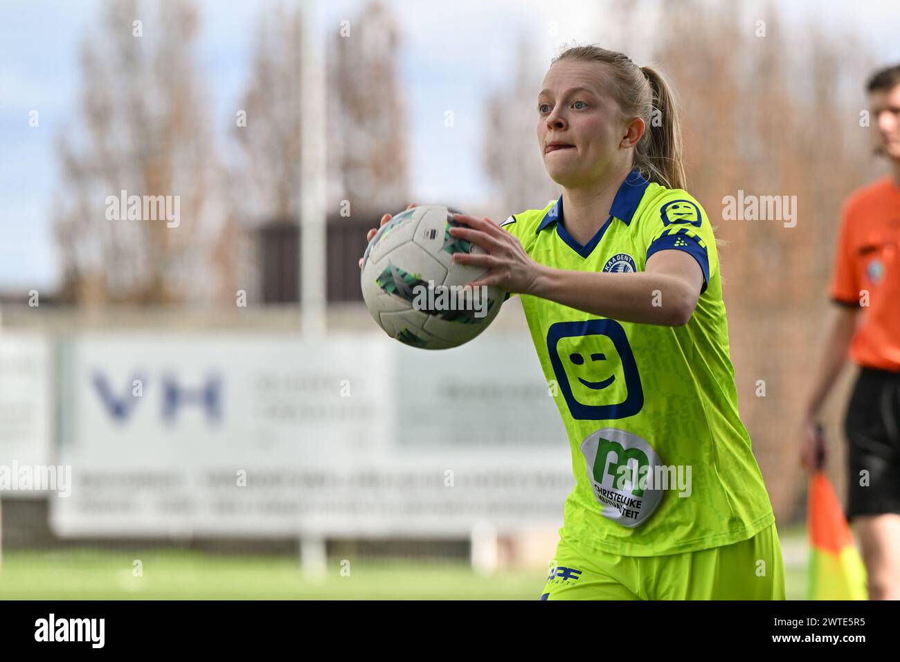 Aalter, Belgium. 16th Mar, 2024. Silke Speeckaert (5) of AA Gent pictured during a female soccer ...