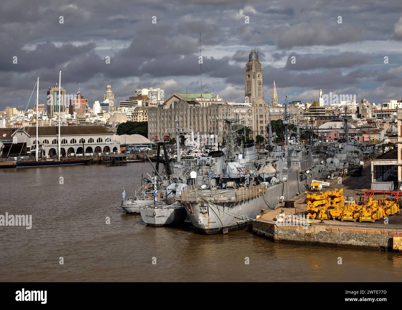 Artigas uruguay river hi-res stock photography and images - Alamy