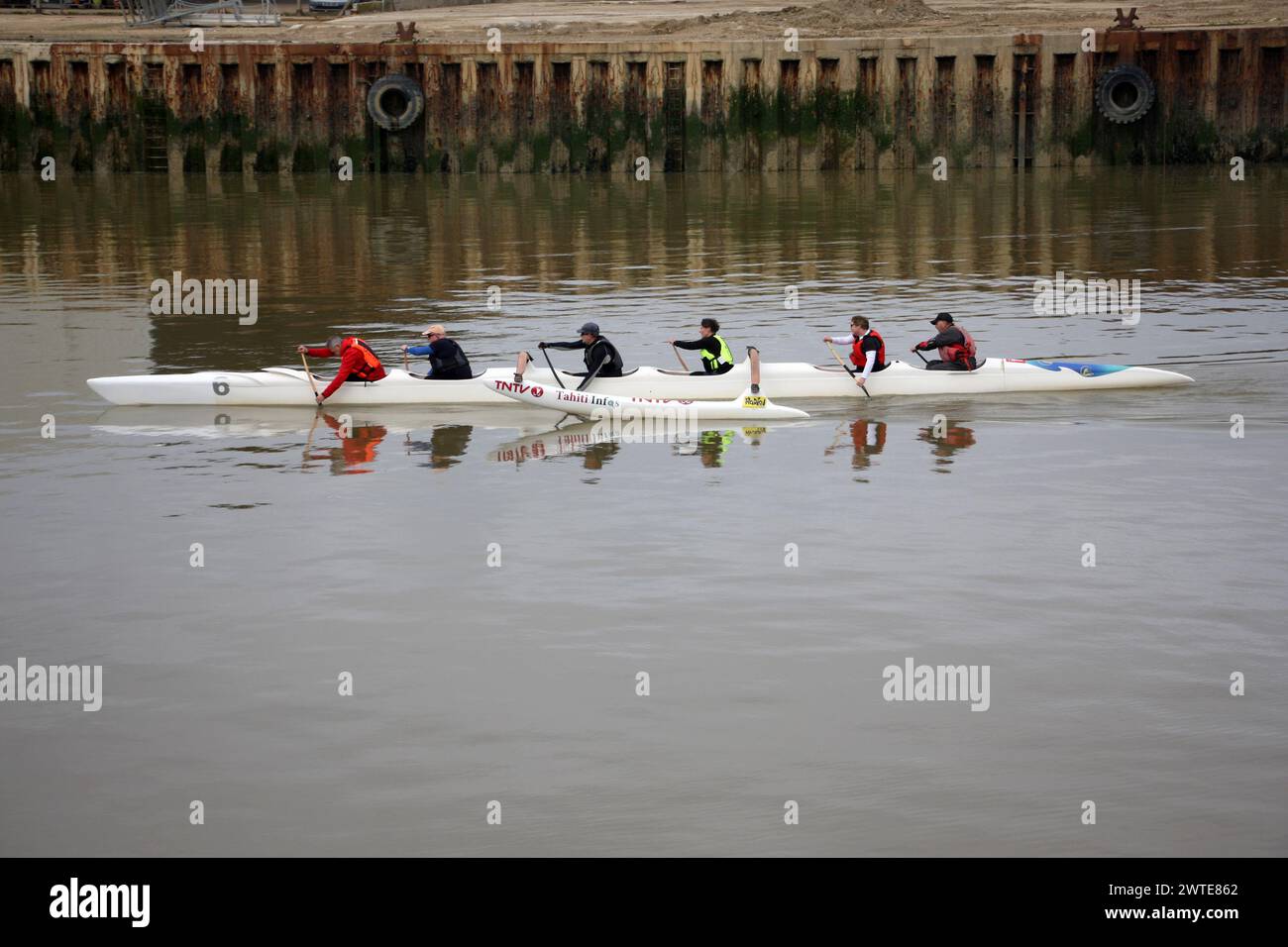 Tahiti infos hi-res stock photography and images - Alamy