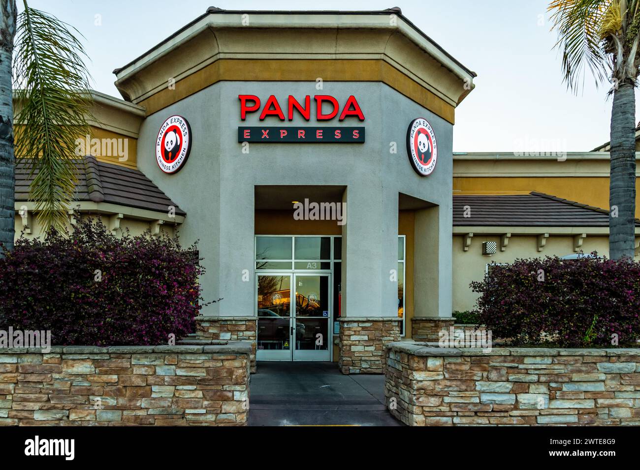 Panda express logo hi-res stock photography and images - Alamy