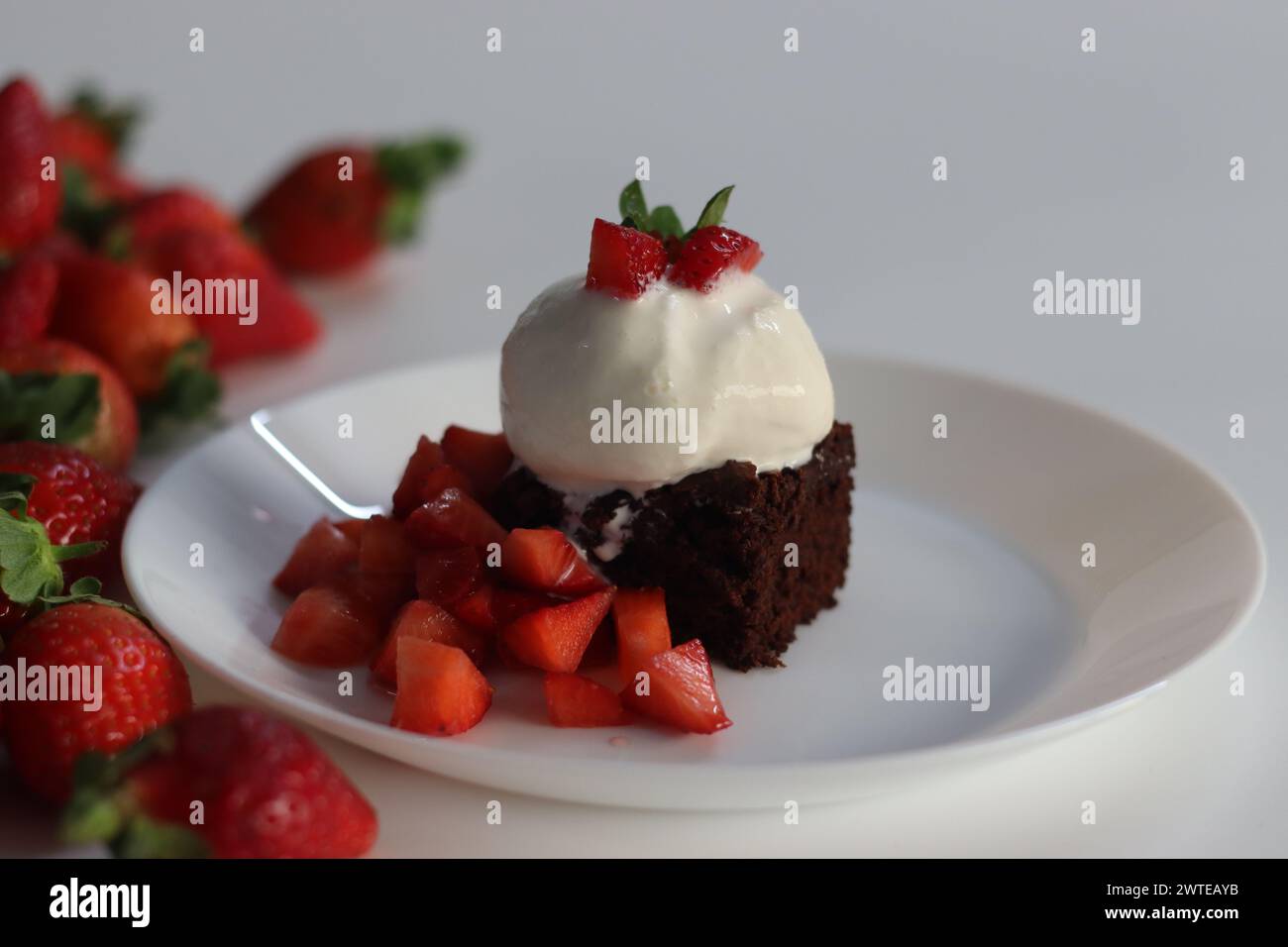 Egg less preparation hi-res stock photography and images - Alamy