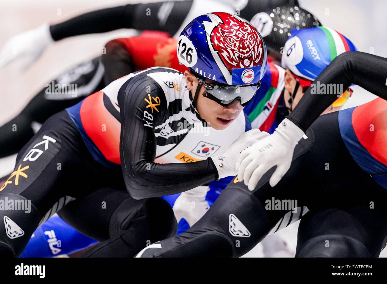 Gun woo kim of korea hi-res stock photography and images - Alamy