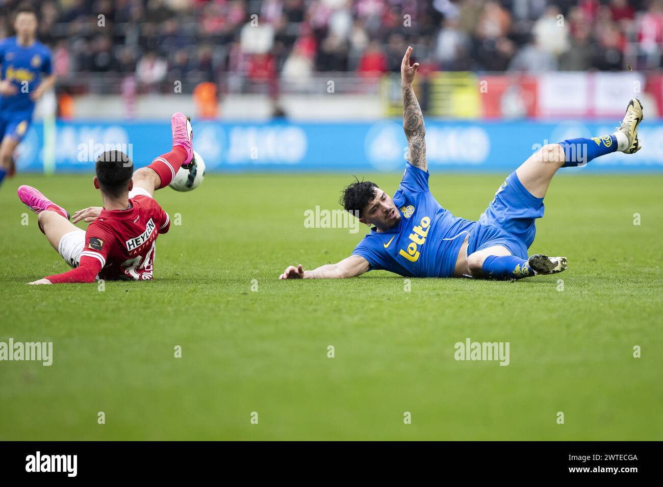 Antwerp's Jelle Bataille and Union's Cameron Puertas Castro pictured in ...
