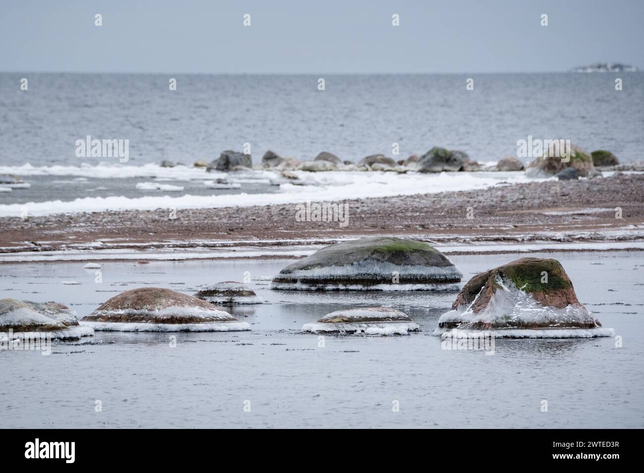 JURMO, REMOTE ISLAND, BALTIC SEA, GLACIAL ERRATICS, FREEZING FOG: The ...
