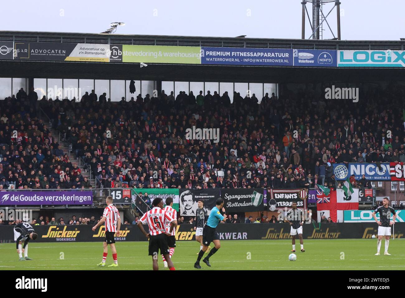 Snickers workwear hi-res stock photography and images - Alamy