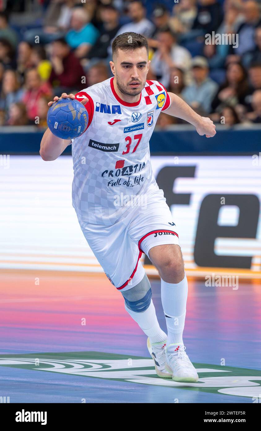 Hanover, Germany. 17th Mar, 2024. Handball: Olympic Qualification ...