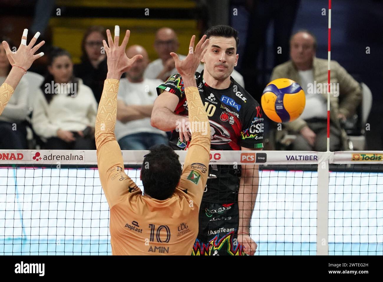 Rana verona vs sir susa vim perugia hi-res stock photography and images ...