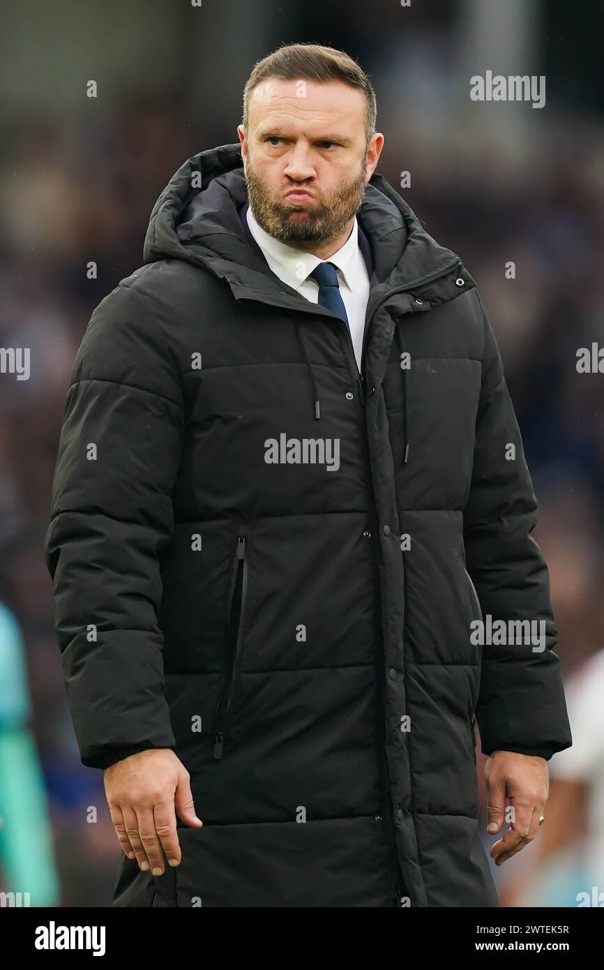 Bolton Wanderers manager Ian Evatt during the Sky Bet League One match ...