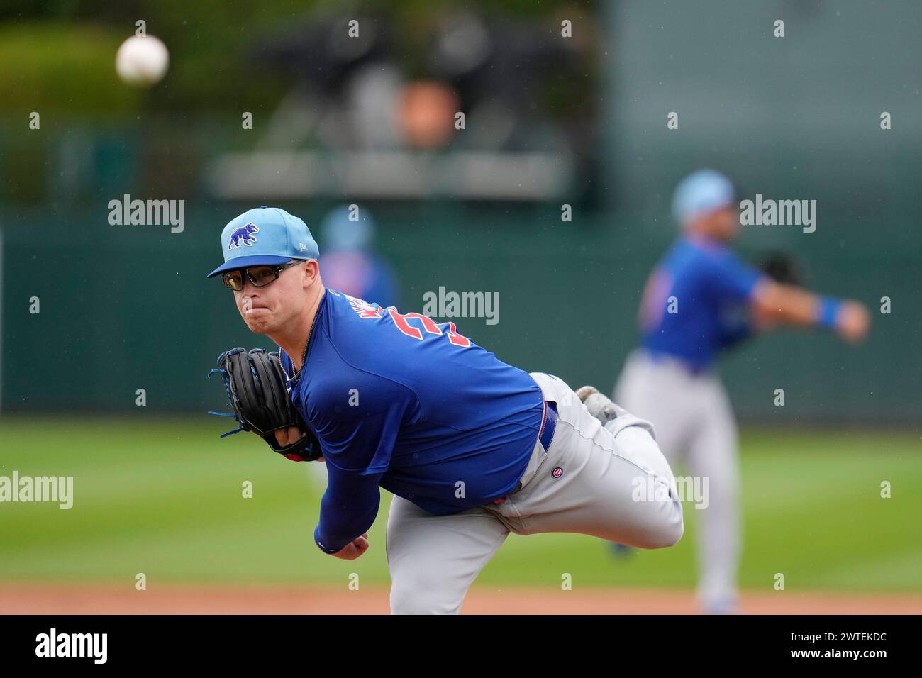 Chicago Cubs starting pitcher Jordan Wicks warms up during the second ...