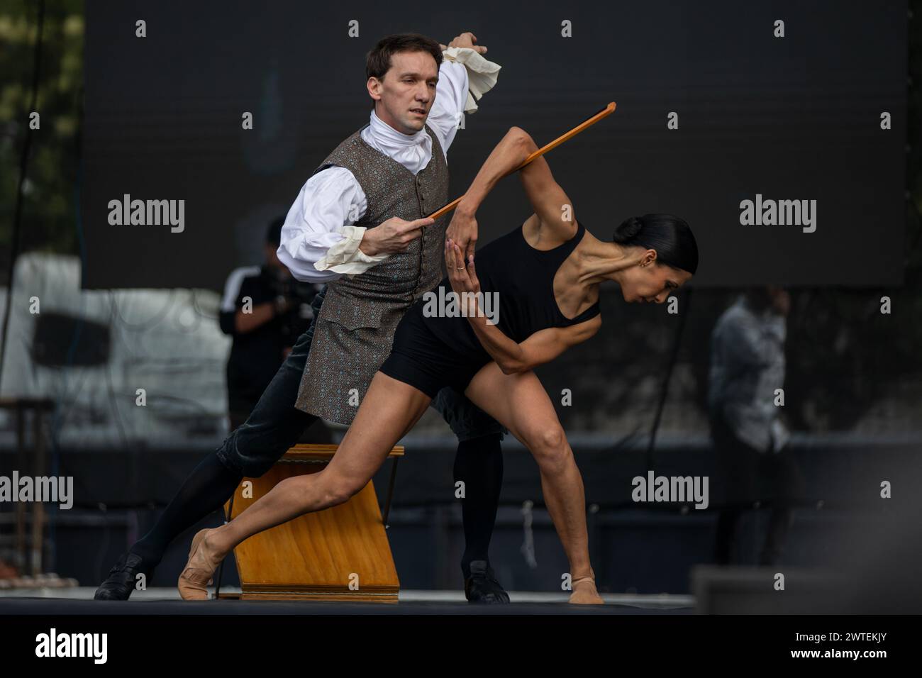 Solo dancer and elisa carrillo cabrera hi-res stock photography and ...