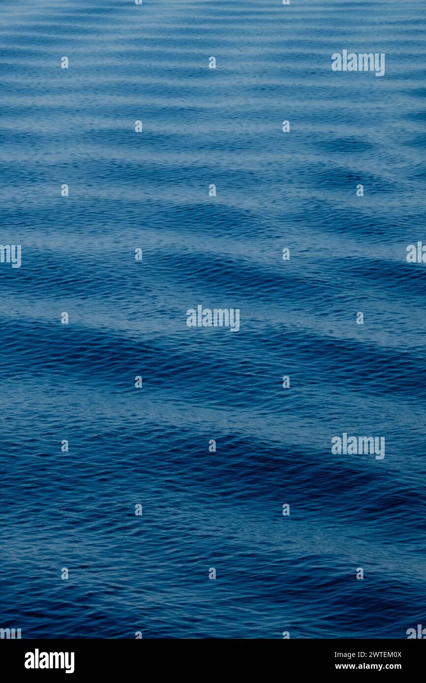 BEAUTIFUL ABSTRACT WAVE PATTERS: Geometric abstract wave patterns on ...