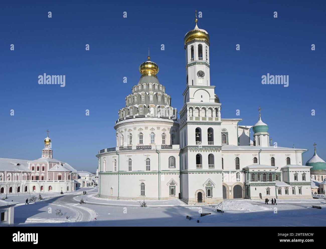 The New Jerusalem Monastery. Winter in the Moscow region. The monastery ...