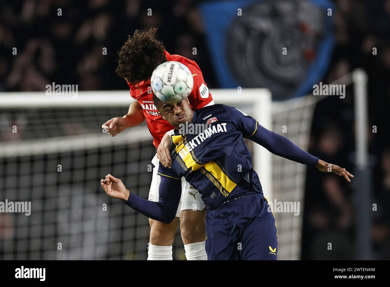 EINDHOVEN - (l-r) Andre Ramalho of PSV Eindhoven, Myron Boadu of FC ...