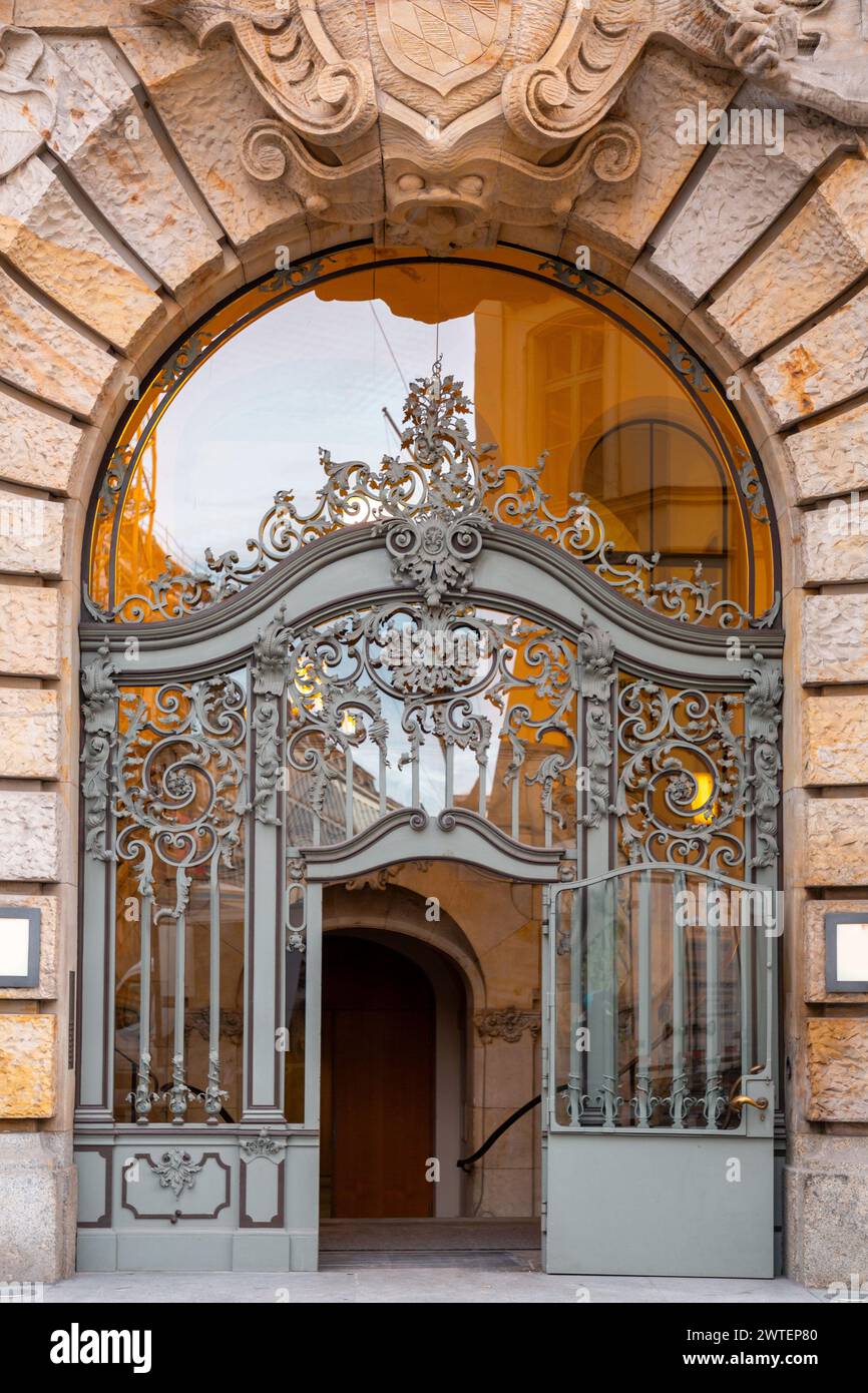 Old and beautiful ornate door, classic architectural detail Stock Photo ...