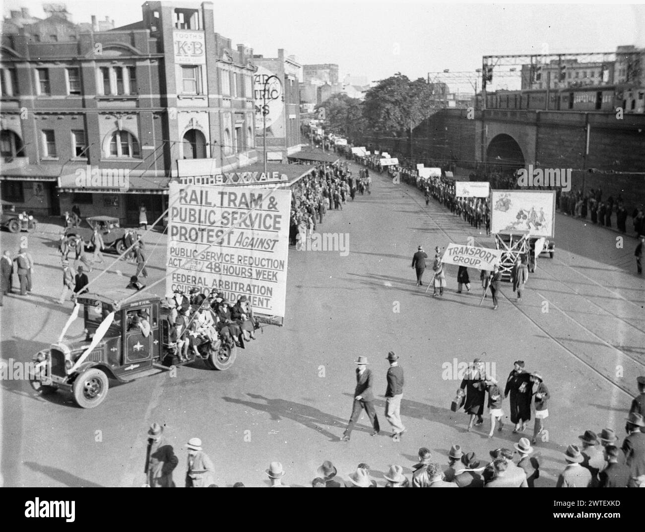 Australian workers unions Black and White Stock Photos & Images - Alamy Australian workers unions Black and White Stock Photos & Images - Alamy