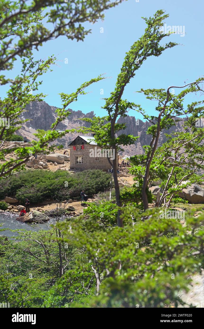 Paisaje aventura hi-res stock photography and images - Alamy