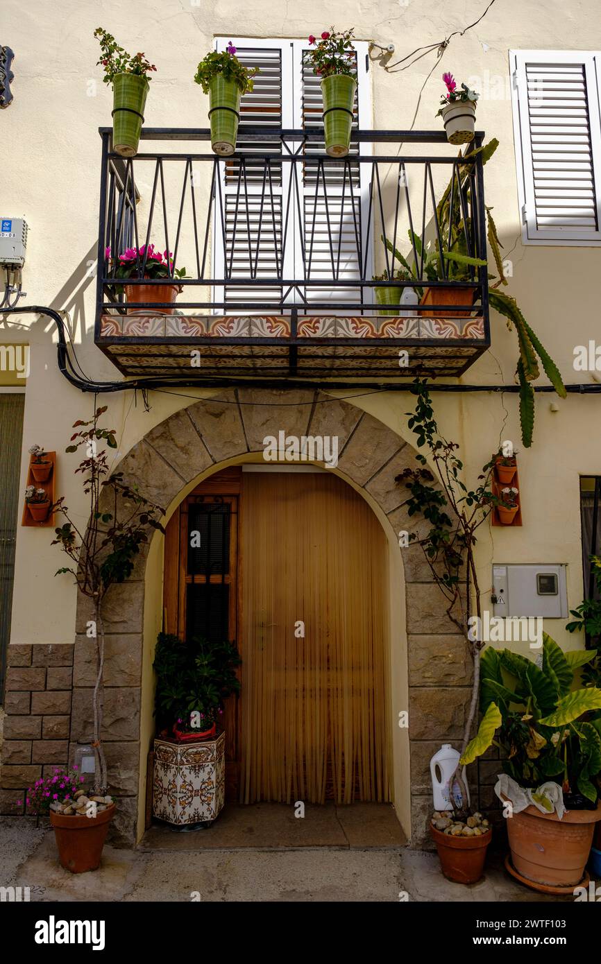 The village of Ludiente is located in the Alto Mijares region ...
