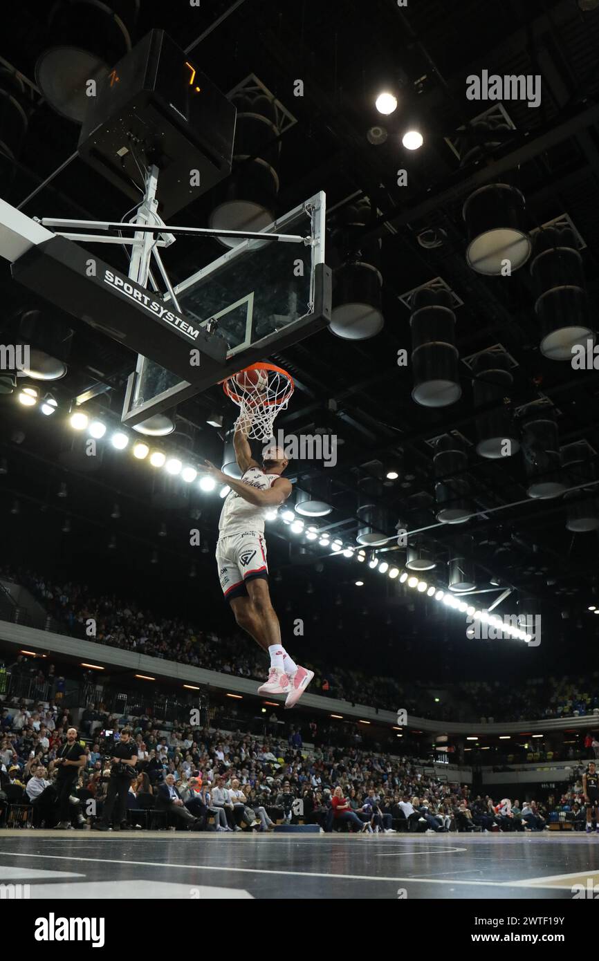 London, UK. 17th Mar, 2024. Trejon Jacob competes in the Slam Dunk ...