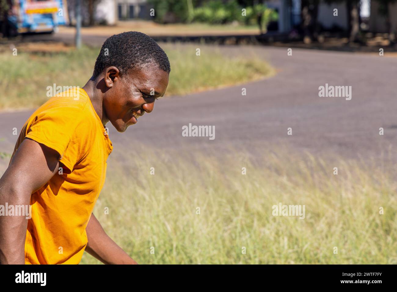 Street life people poor smile usa hi-res stock photography and images ...
