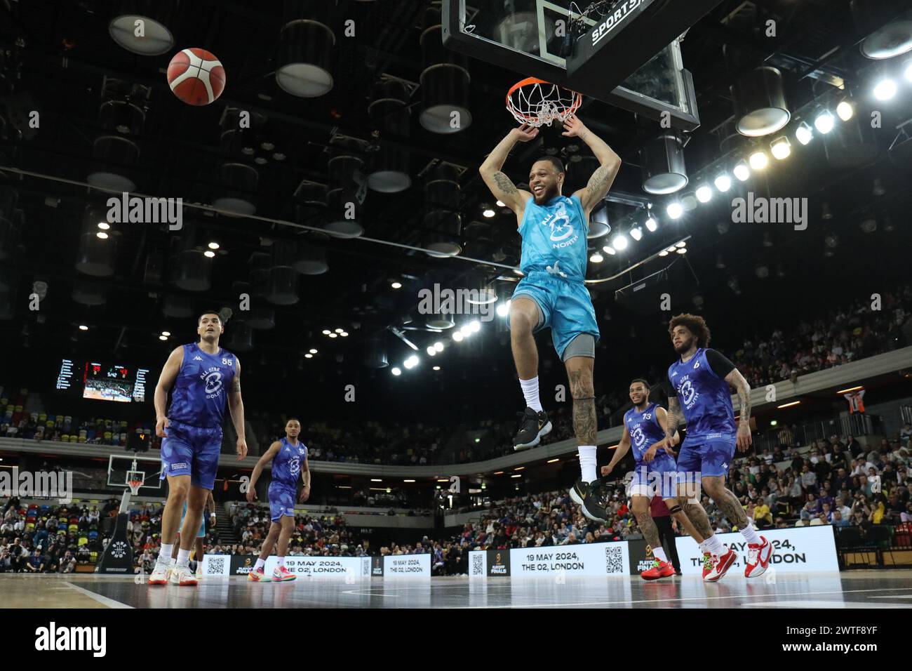 London, UK. 17th Mar, 2024. Larry Austin Jr of Men North All-Stars ...