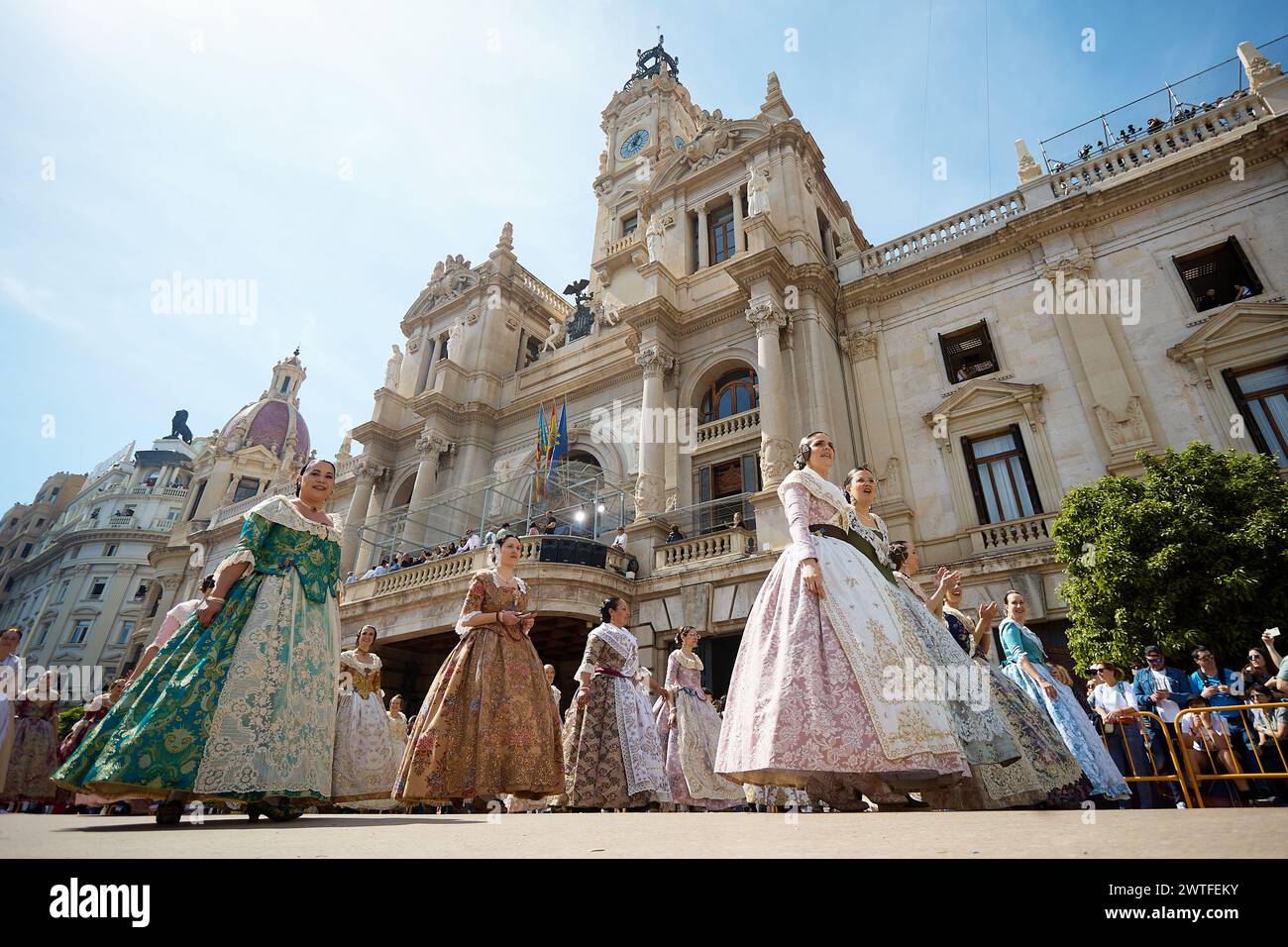 Valencia, Spain. 17th Mar, 2024. Falleros in traditional costumes are ...