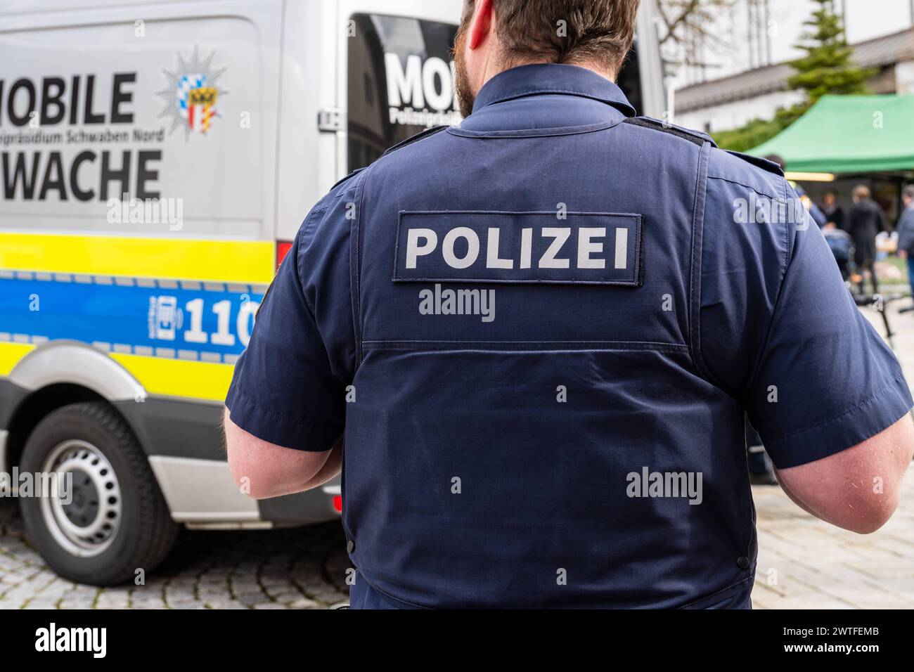 Bayerische polizei uniform hi-res stock photography and images - Alamy