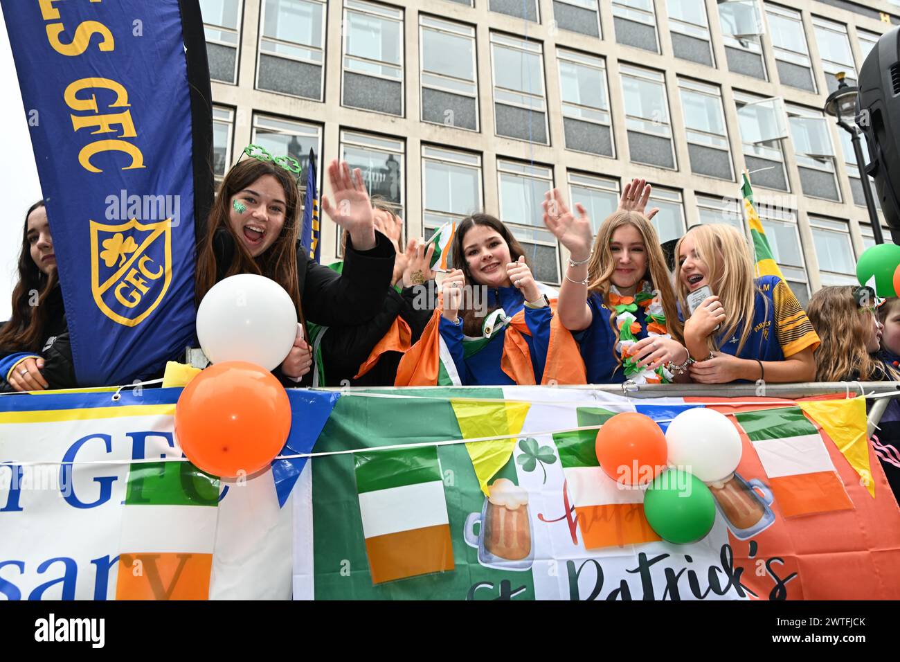 St patricks day 2024 marching band hi-res stock photography and images ...